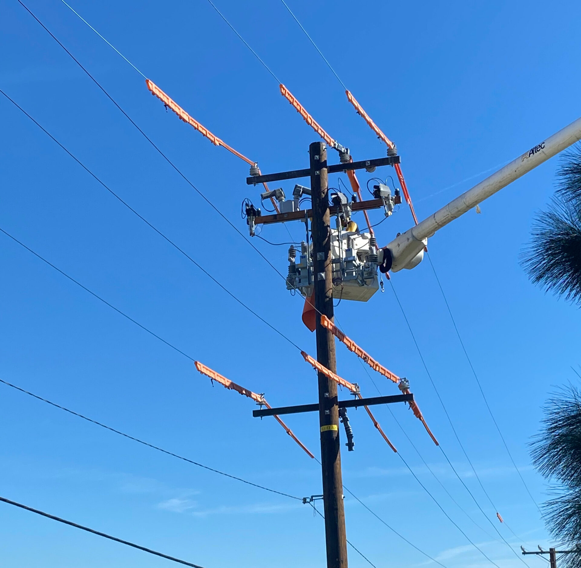 Premium Utility Contractor | Electrical Construction Capabilities