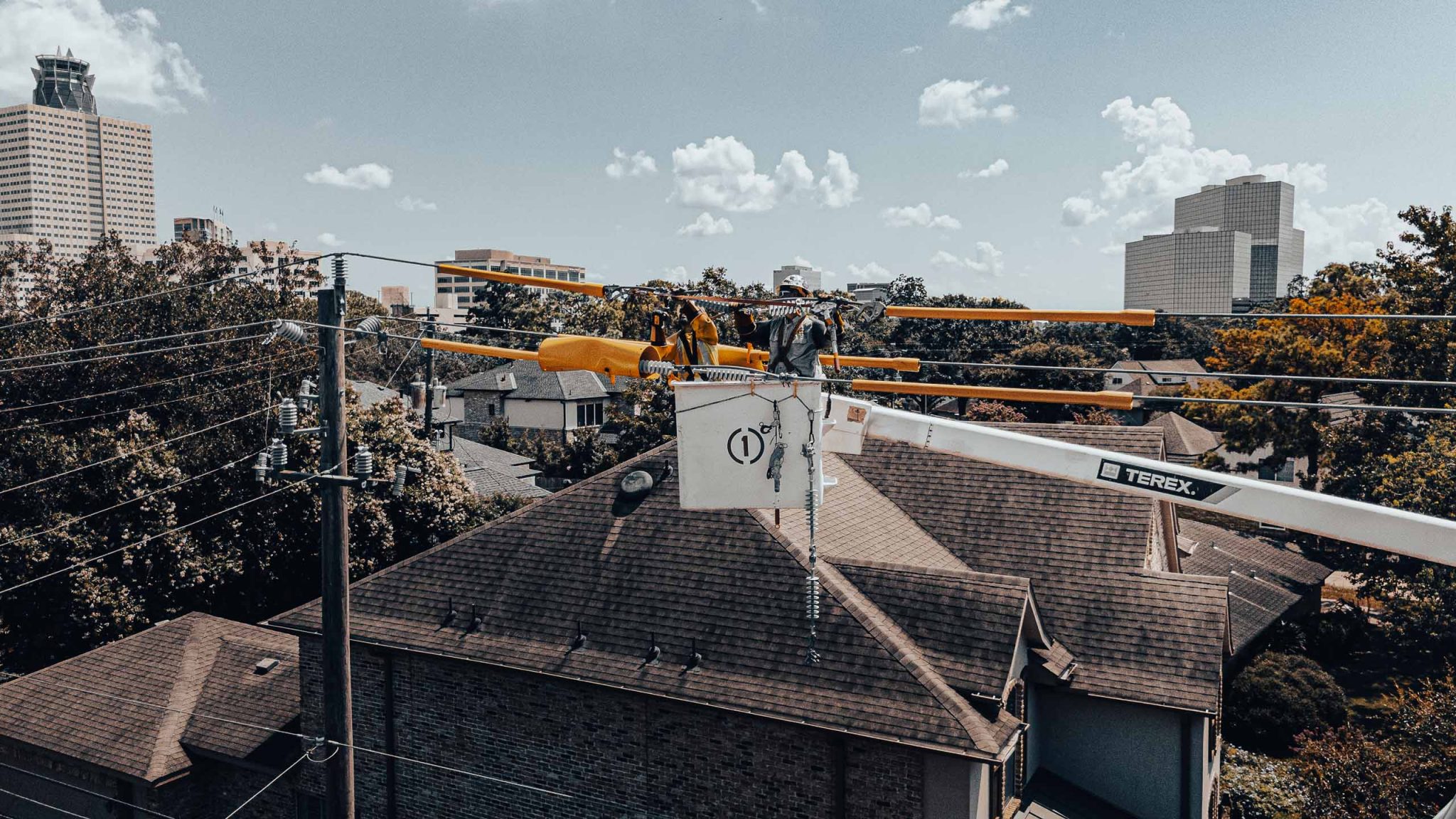 Premium Utility Contractor | Serving North America + Overseas